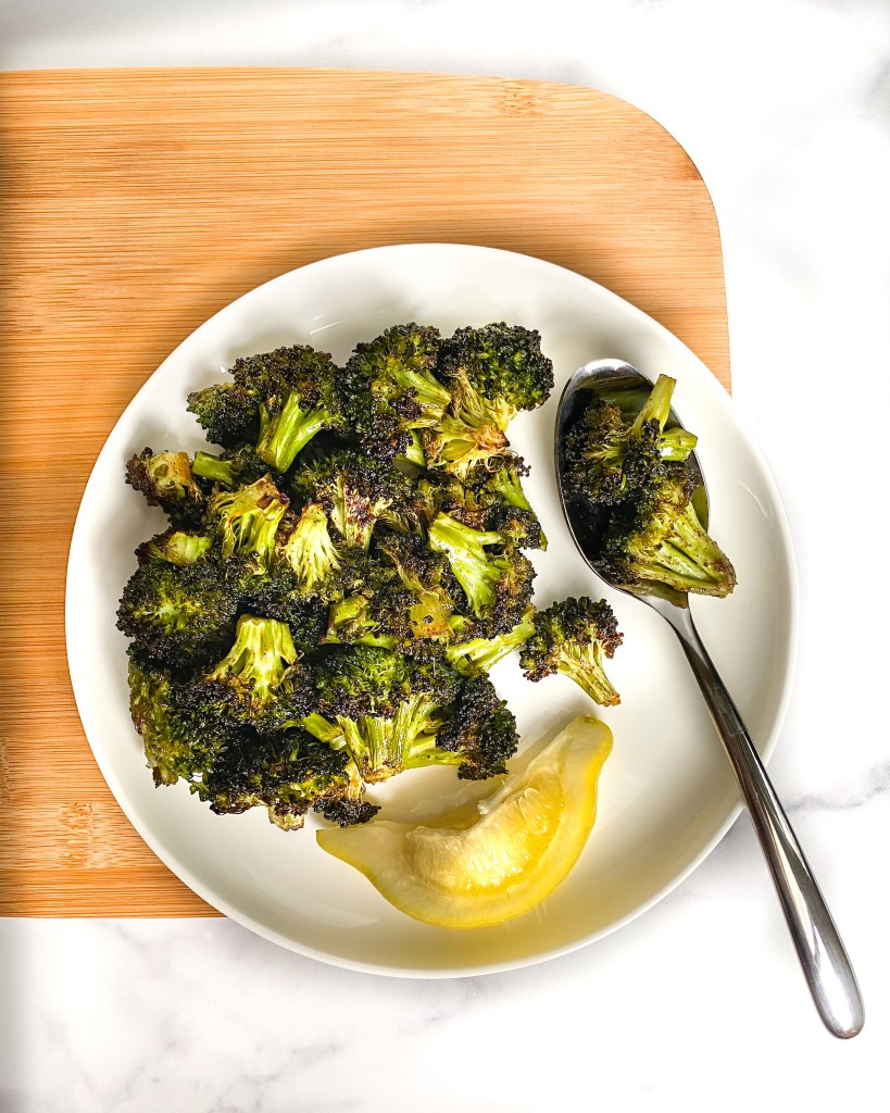Crunchy Crack Broccoli - Allie Carte Dishes