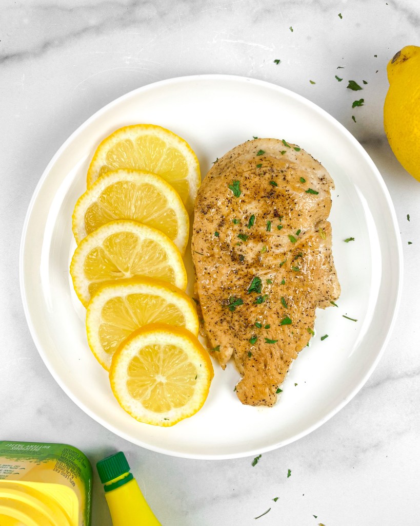 Buttery Lemon Pepper Chicken - Allie Carte Dishes